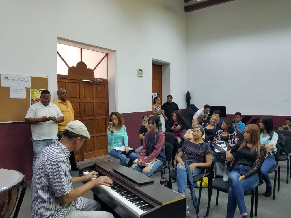 Simón Bolzinger: Un jazzista francés enamorado de la música venezolana